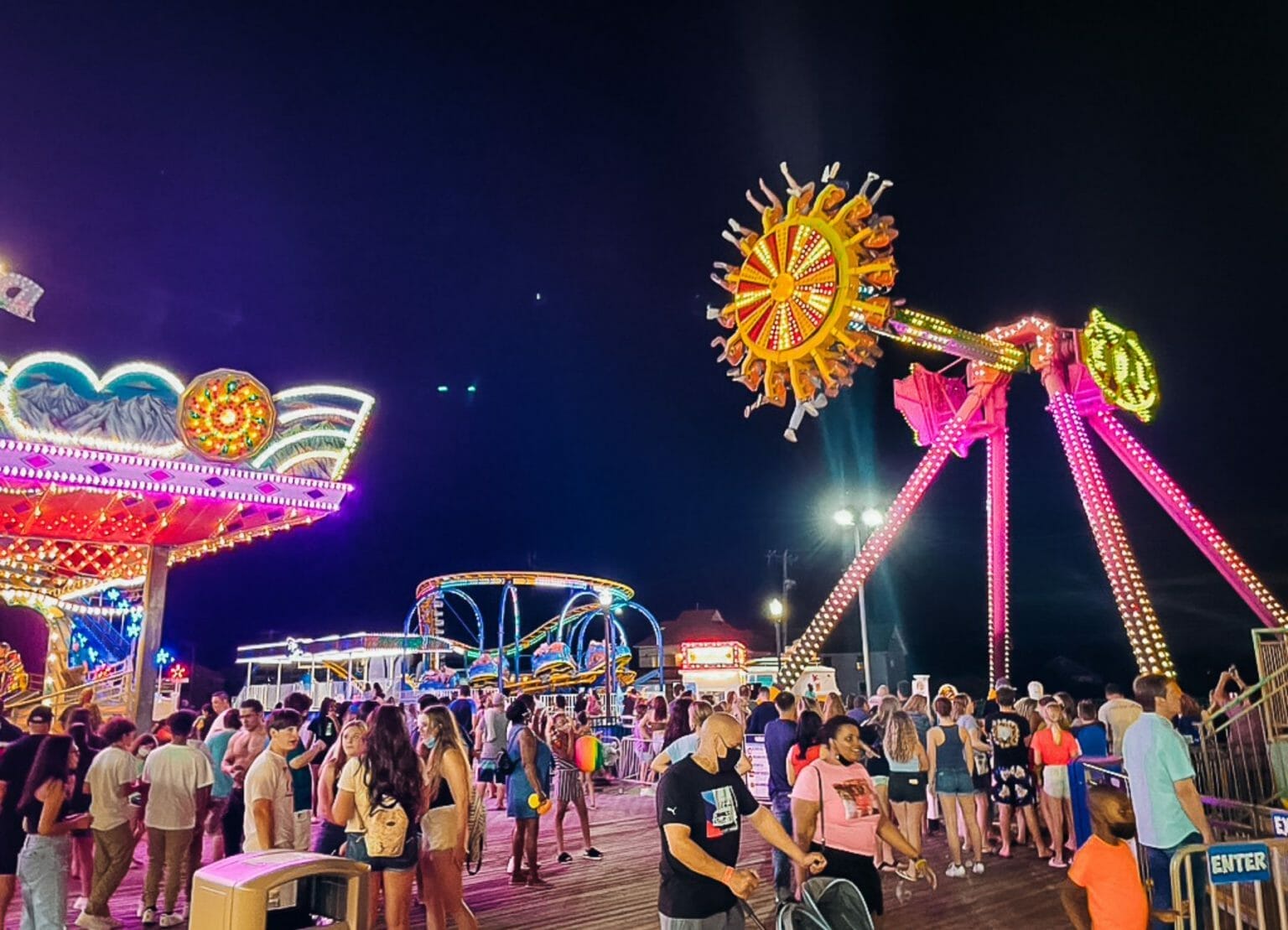 Jenkinson's Boardwalk NJ (What To Know When Visiting)