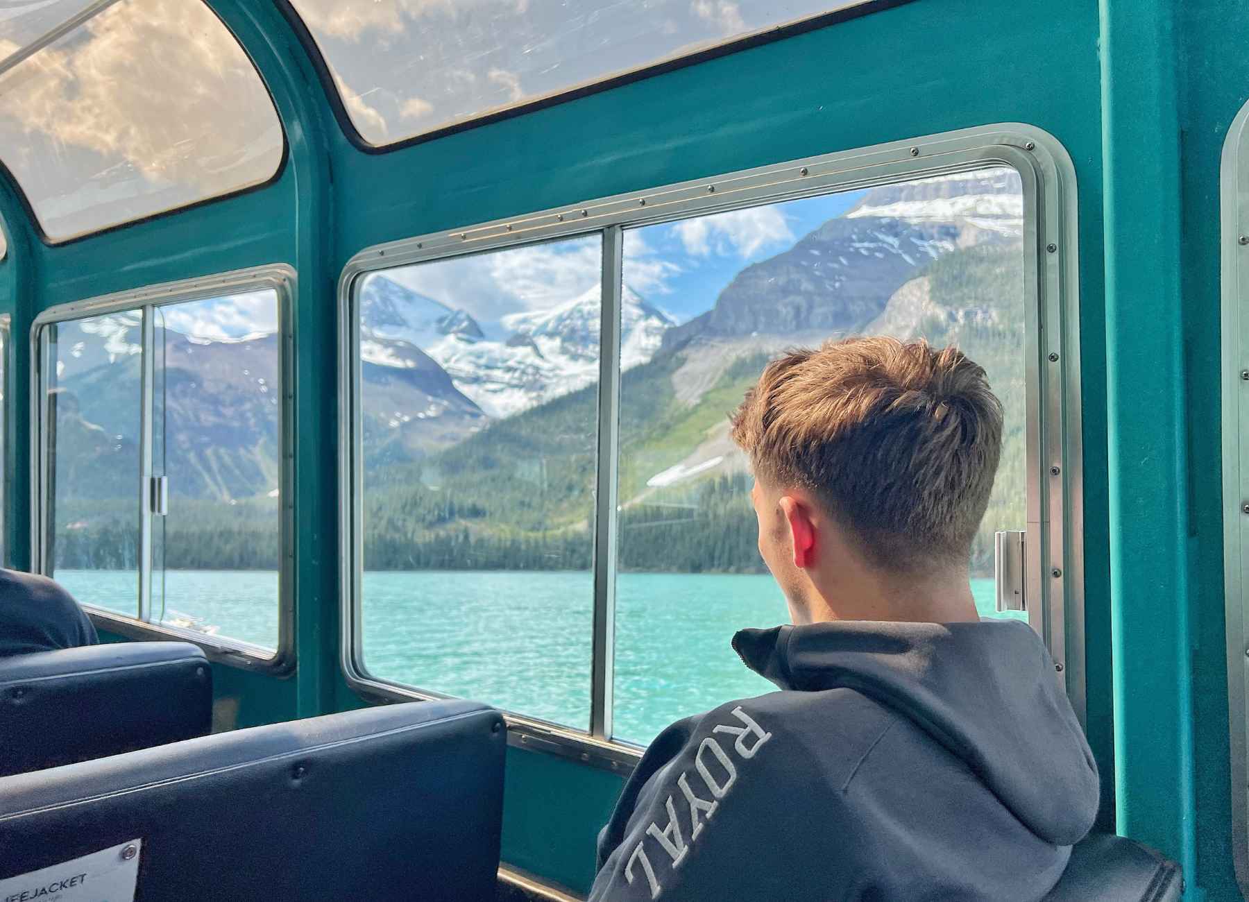 Tips for visiting Maligne Lake in Jasper National Park